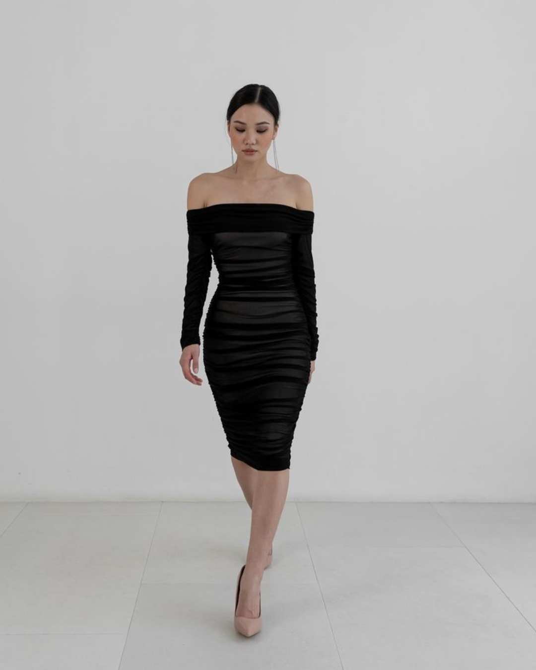 Inizio Woman - One Stop Dress Rental Solutions